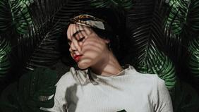 Qu’est-ce que ce petit bouton rouge qui apparaît sur la peau après 30 ans