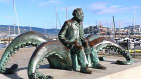 Un «poisson légendaire émergeant des profondeurs» : un «diable noir des ...
