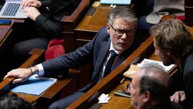 Symbole antifasciste ou pro-Hamas : qu’est-ce que ce triangle rouge ...