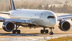 «Jetway Jesus» : ces passagers «miraculés» à l’arrivée qui irritent les ...