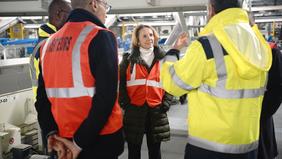 Droits de douane : La Poste va suspendre les envois de colis vers les ...