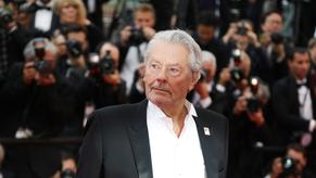 Brigitte Auber, le premier amour d’Alain Delon fête ses 100 ans : ses ...