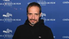 Alexandre Astier à la tête d’une famille nombreuse : quel papa est-il ...