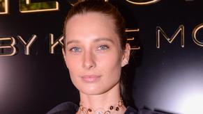 Estelle Lefébure dévoile de rares clichés de son fils Giuliano : il ...