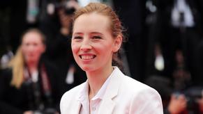 Maïwenn célèbre ses 50 ans : de maman adolescente à mère très fière, sa ...