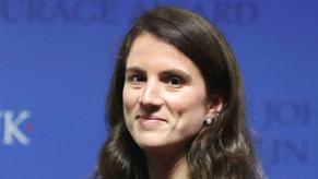 Isabelle Ithurburu dévoile un rare cliché avec son compagnon Maxim ...