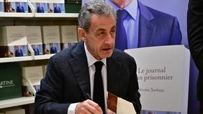 Jenifer fait sensation à Calvi en Corse, son fils aîné Aaron Nucci ...