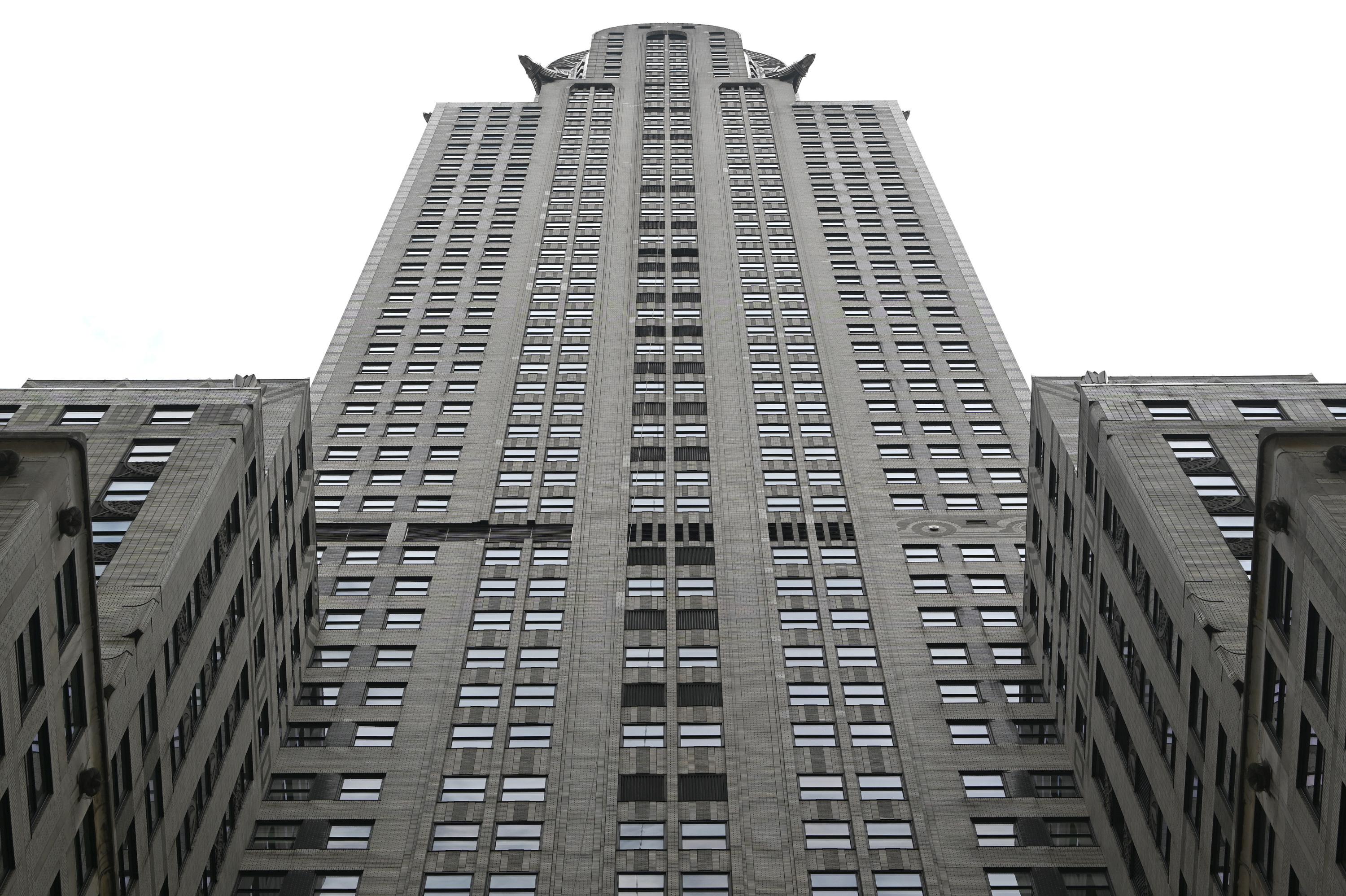 Le plus beau gratte-ciel de New York est à vendre mais personne n’en ...