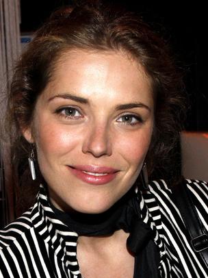 Emma Daumas : Biographie et actualités