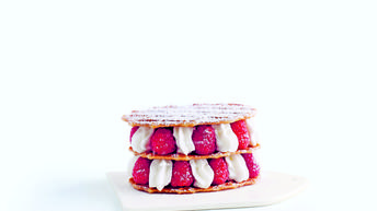 Meringue aux fruits rouges