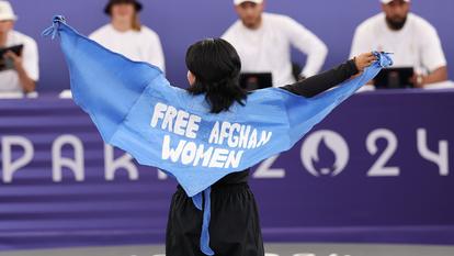 JO - Breaking - l’Afghane Manizha Talash finalement disqualifiée après ...