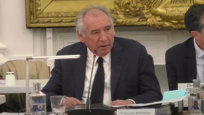 «Hum... Burger King» : François Bayrou reprend le slogan de la chaîne ...