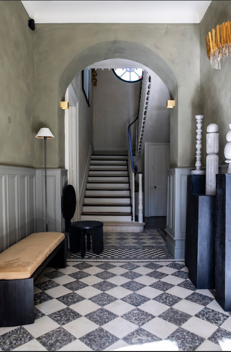 Cachée dans les Landes, une demeure classée devenue refuge chic et ...