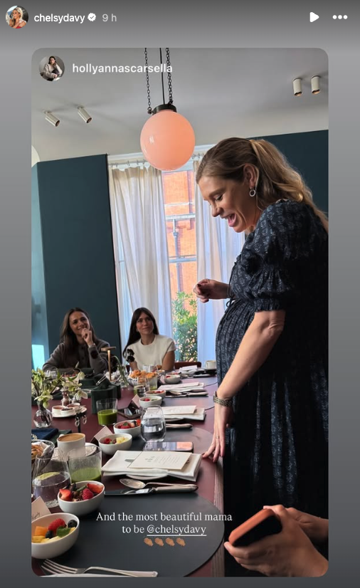 L’ex-petite amie du prince Harry enceinte de son 3e enfant : elle fait ...