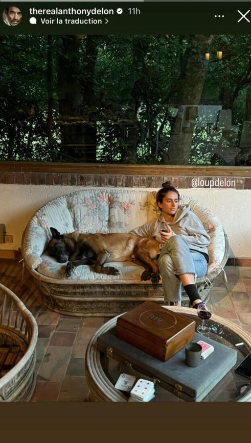 Anthony Delon dévoile une rare photo avec ses filles Loup et Liv