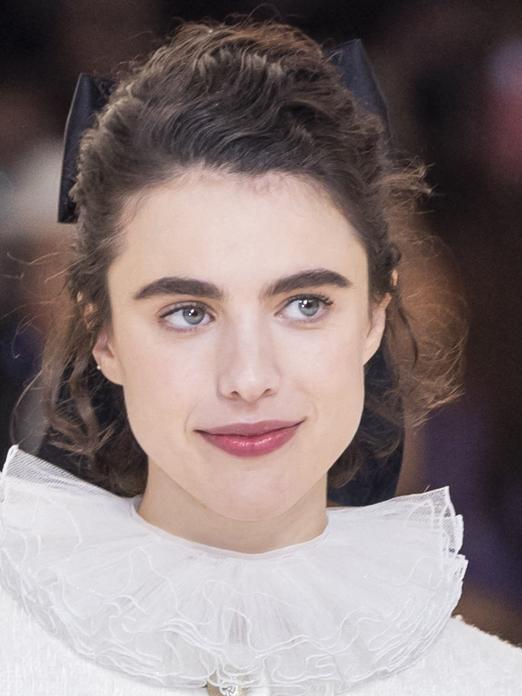Margaret Qualley : Biographie et actualités