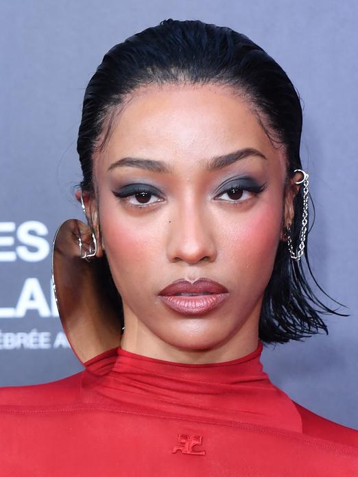 Shay : Biographie et actualités