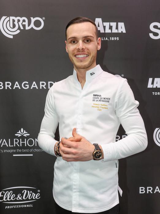Biographies des stars et du gotha - Gala