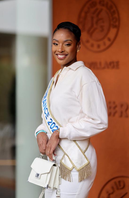 PHOTOS - Angélique Angarni-Filopon, Miss France 2025 : retour sur les ...