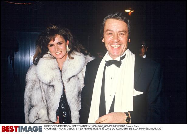 Alain Delon : les femmes de sa vie