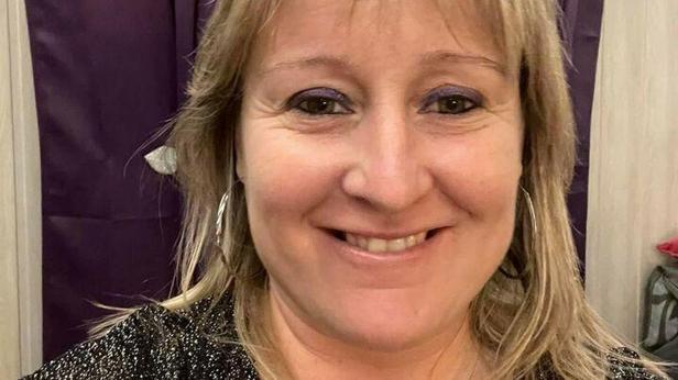 PHOTOS - L'amour est dans le pré : Mathieu, Thierry, Pierre... que ...