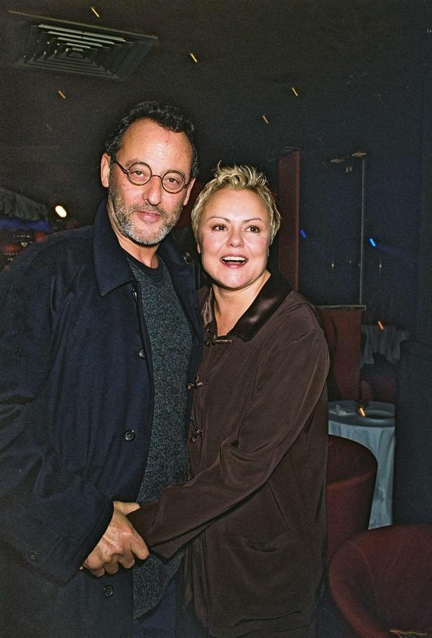 PHOTOS - Jean Reno : découvrez les femmes qui ont marqué sa vie