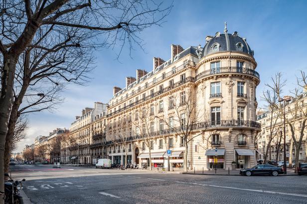 À Paris, le boulevard Haussmann rebaptisé « boulevard Ousmane » sur ...