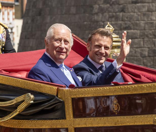 PHOTOS – Emmanuel Macron : toutes ces fois où il est apparu aux côtés ...