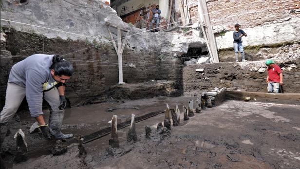 Les restes d'un rituel d'adieu au monde aztèque découverts au centre de ...