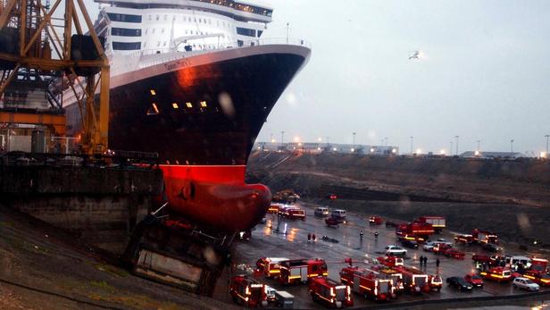 Accident de la passerelle du Queen Mary 2 à Saint-Nazaire : 20 ans ...