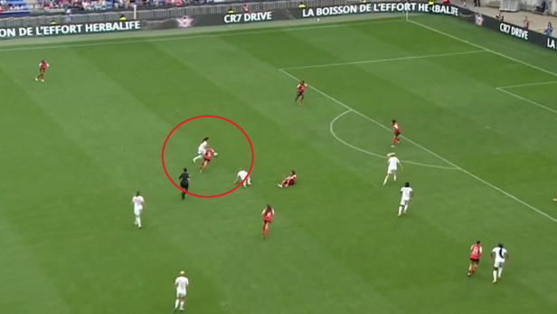 Foot (F) : en vidéo, le but incroyable de Majri