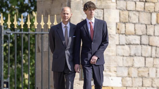 Edward et Sophie d’Édimbourg à la messe de Pâques : rare apparition de ...