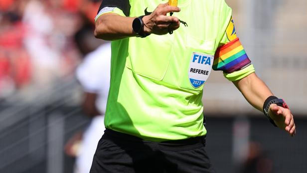 Ligue 1 : un flocage spécial sur les maillots pour lutter contre l ...