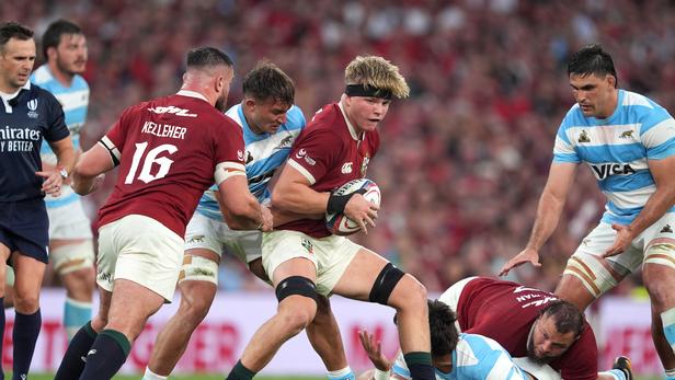 Rugby : en vidéo, l’accrochage entre Henry Pollock et Seru Uru lors de ...