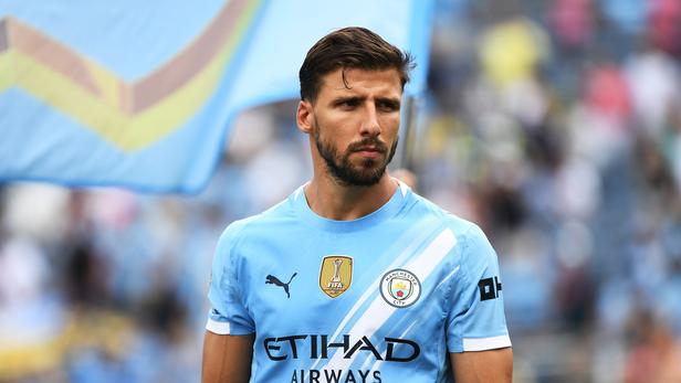 Mercato : Manchester City prolonge son roc défensif Rúben Dias jusqu’en ...