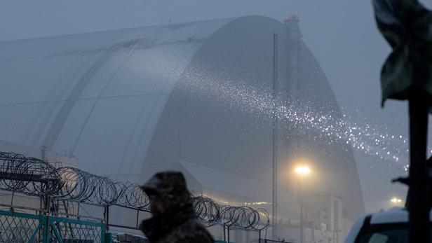 Ukraine : le site nucléaire de Tchernobyl privé d’électricité après une ...