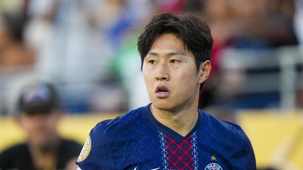PSG : Kang-in Lee élu meilleur joueur asiatique de l’année