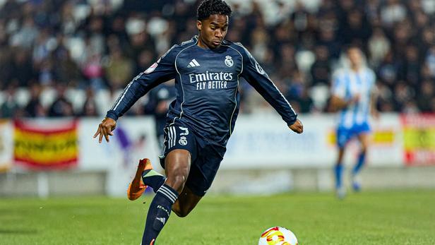 Mercato : Endrick rejoint officiellement en prêt l’Olympique lyonnais ...