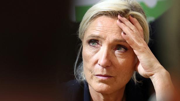 À un an de la présidentielle, Marine Le Pen rêve d'un «second tour face ...