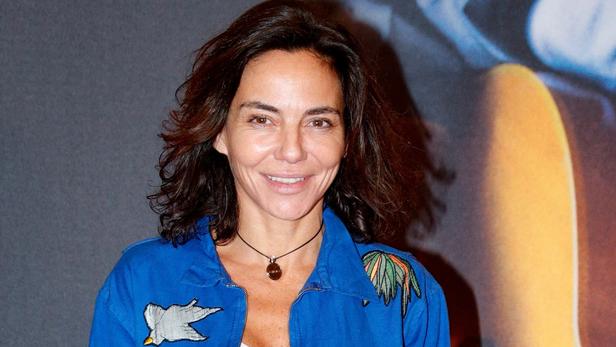«J’étais surveillée pour des nécroses» : Sandra Sisley, opérée, alerte ...
