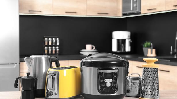 Airfryer, grille-pain, gaufrier : 10 astuces pour ne pas se laisser ...