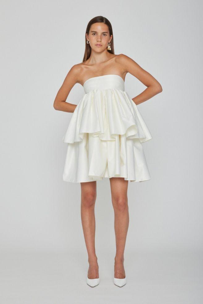 La mariée est sexy : 20 minirobes de mariée pour dire «oui» tout court