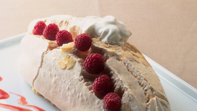 Meringue aux fruits rouges