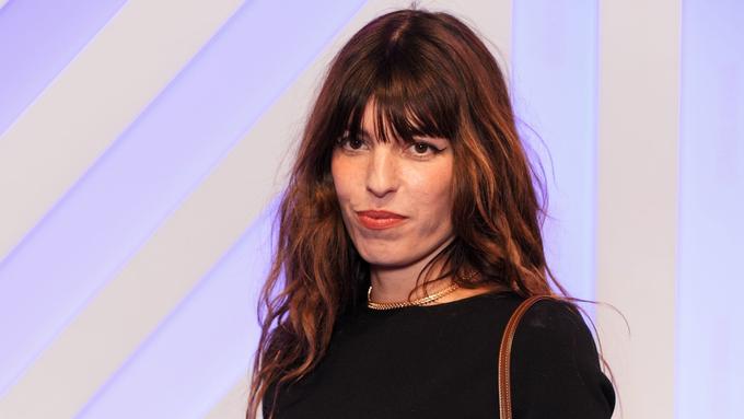 À la recherche du temps perdu : Lou Doillon s'affiche pour la première ...