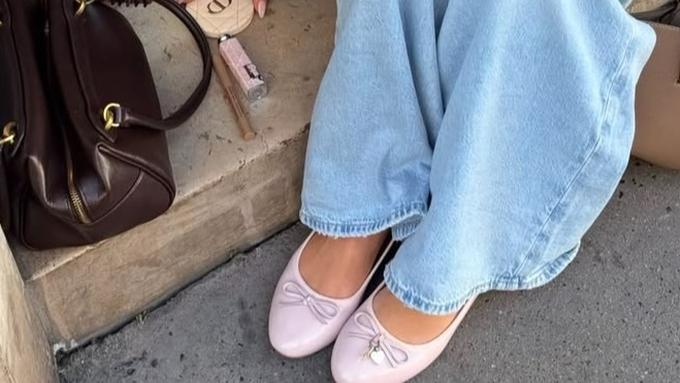 Vous ne l’attendiez pas : cette ballerine surprenante sera aux pieds de ...