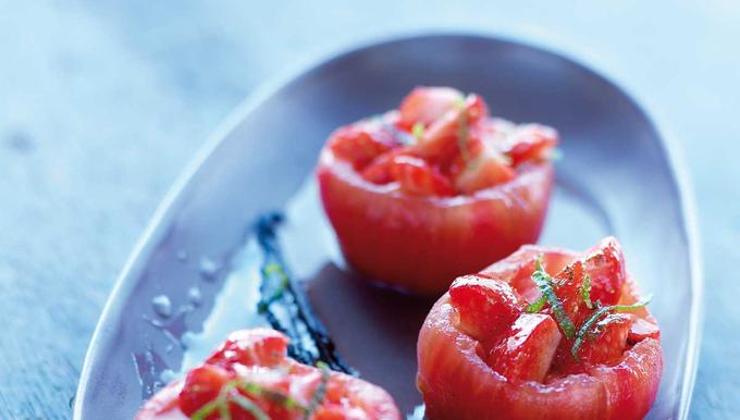 Tomates farcies aux fraises