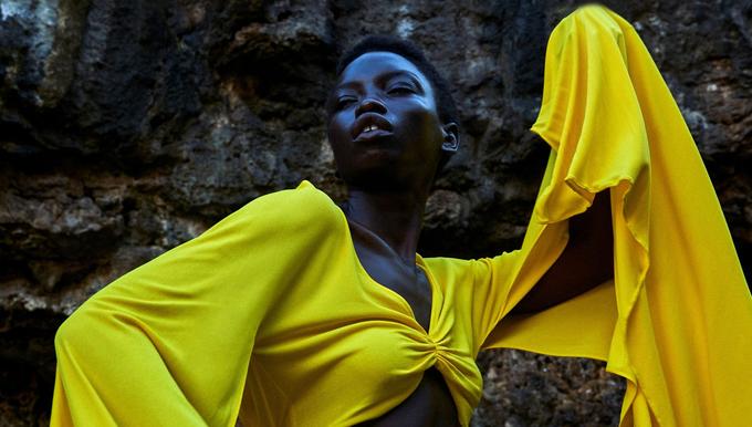 Bouton d'or, moutarde, citron… le jaune, couleur phare d'un été solaire