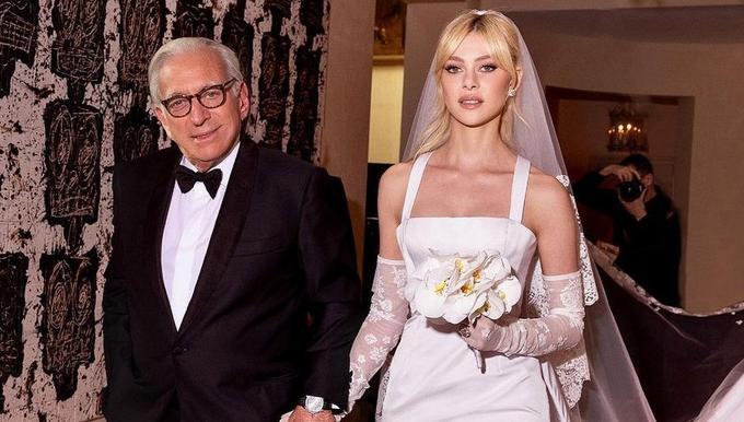 Les détails cachés dans la robe de mariée de la nouvelle Mrs Beckham