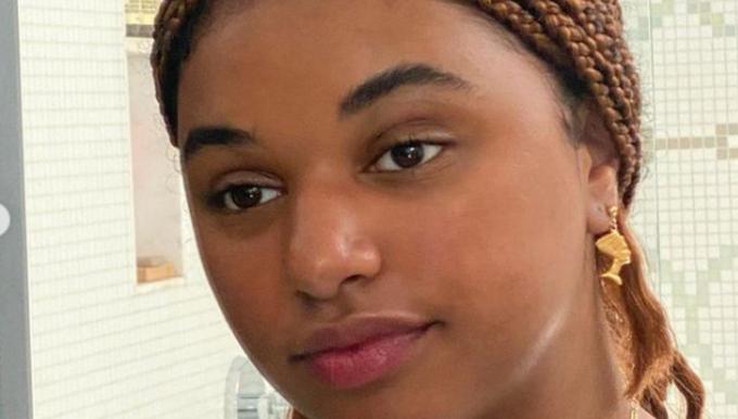 Le selfie tout en simplicité de Sabah, la fille cadette d'Omar Sy