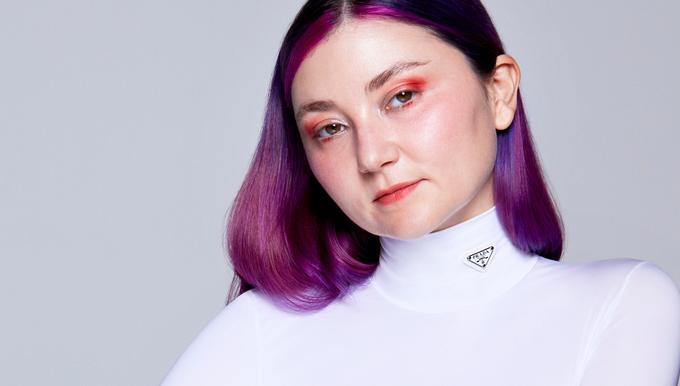 Inès Alpha, maquilleuse digitale : «Le maquillage 3D offre des ...